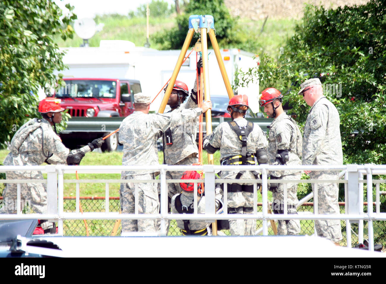 Confined space extraction hi-res stock photography and images - Alamy