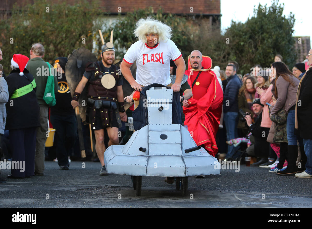 People from pagham hi-res stock photography and images - Alamy