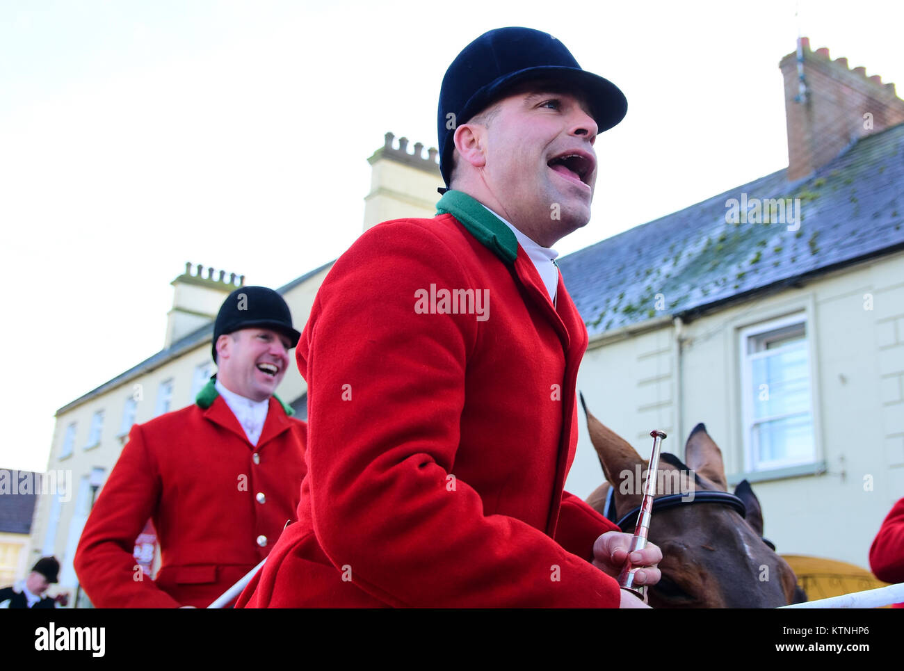 Moy, UK. 26th Dec, 2017. The South Tyrone Fox Hounds annual Boxing day ...