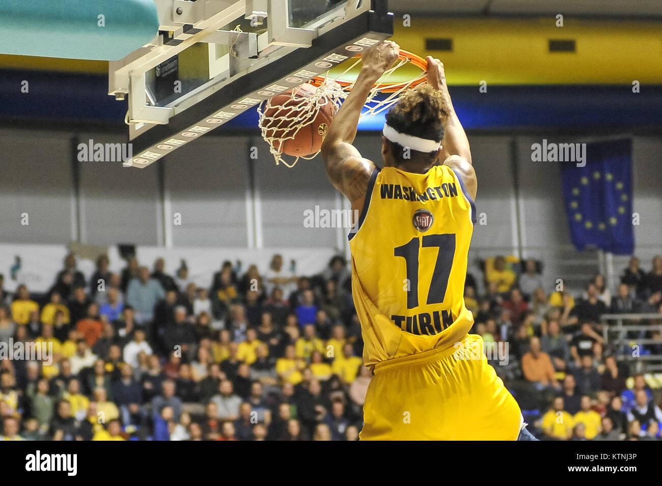 Deron Washington (Fiat Auxilium Torino) during the EUROCUP 2017/18 ...