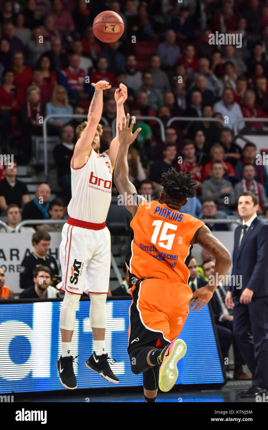 Deutschland, Bamberg, Brose Arena, 26.12.2017, Basketball - BBL - Brose ...
