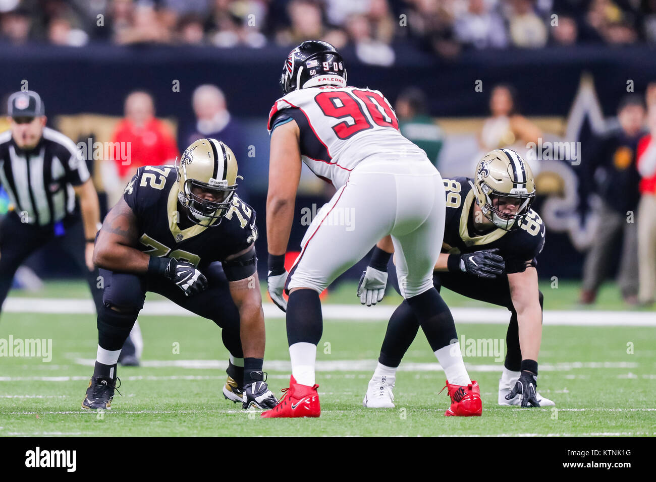 December 25, 2017 - Atlanta Falcons defensive end Derrick Shelby (90 ...