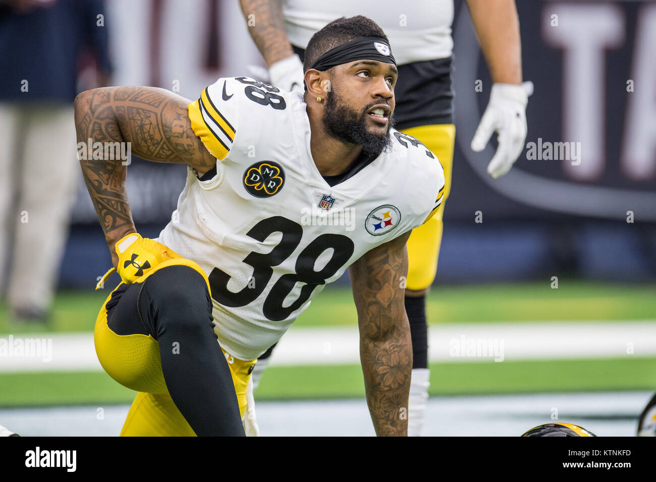 Houston, TX, USA. 25th Dec, 2017. Pittsburgh Steelers running back ...