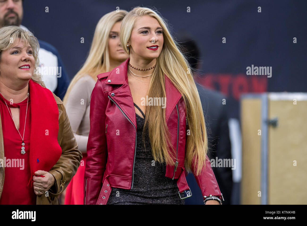 Houston, TX, USA. 25th Dec, 2017. Country music singer Julia Cole is on ...
