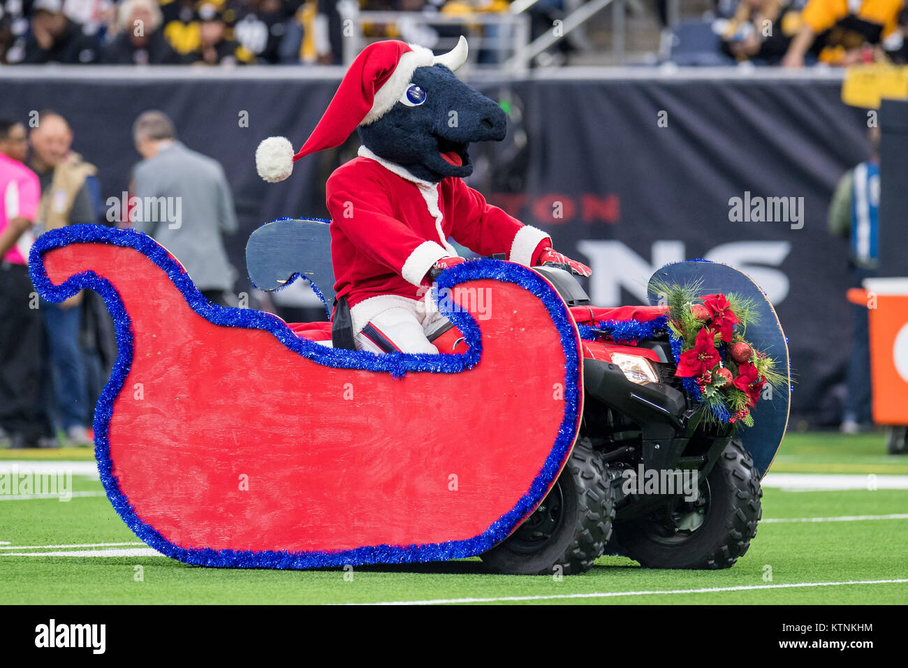 Houston, TX, USA. 25th Dec, 2017. Houston Texans mascot Toro enters the ...