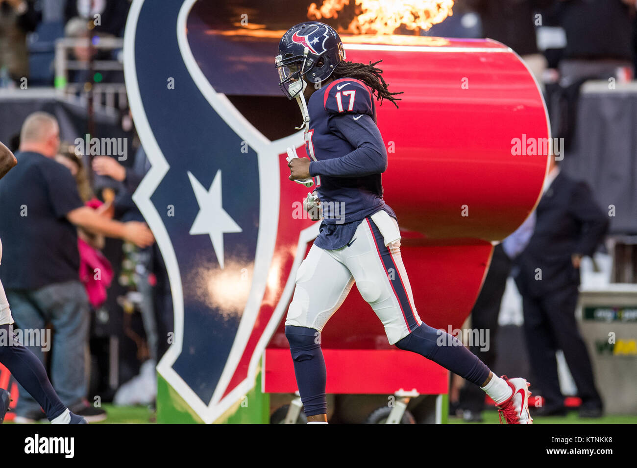 Houston, TX, USA. 25th Dec, 2017. Houston Texans wide receiver Cobi ...