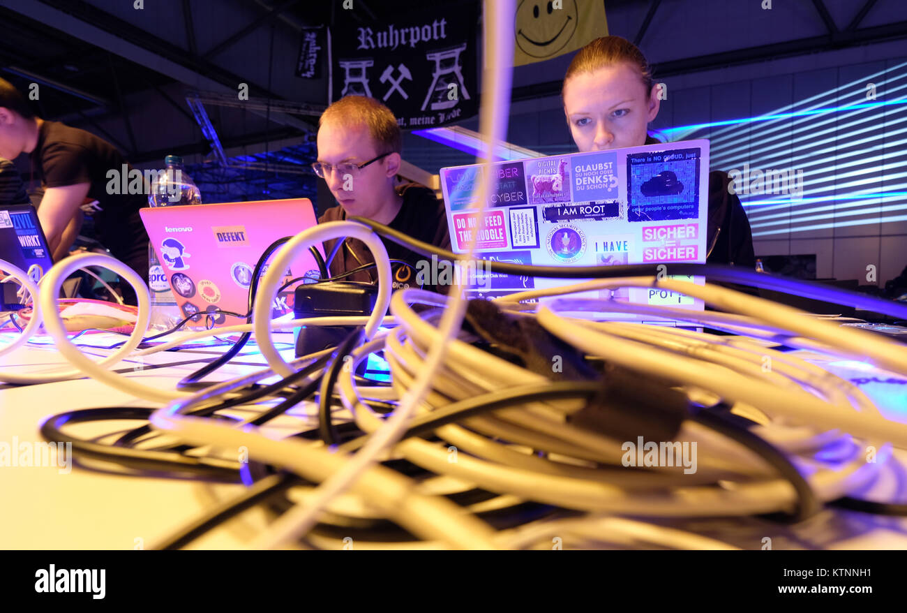 Leipzig, Germany. 27th Dec, 2017. Participants work on their laptops ...