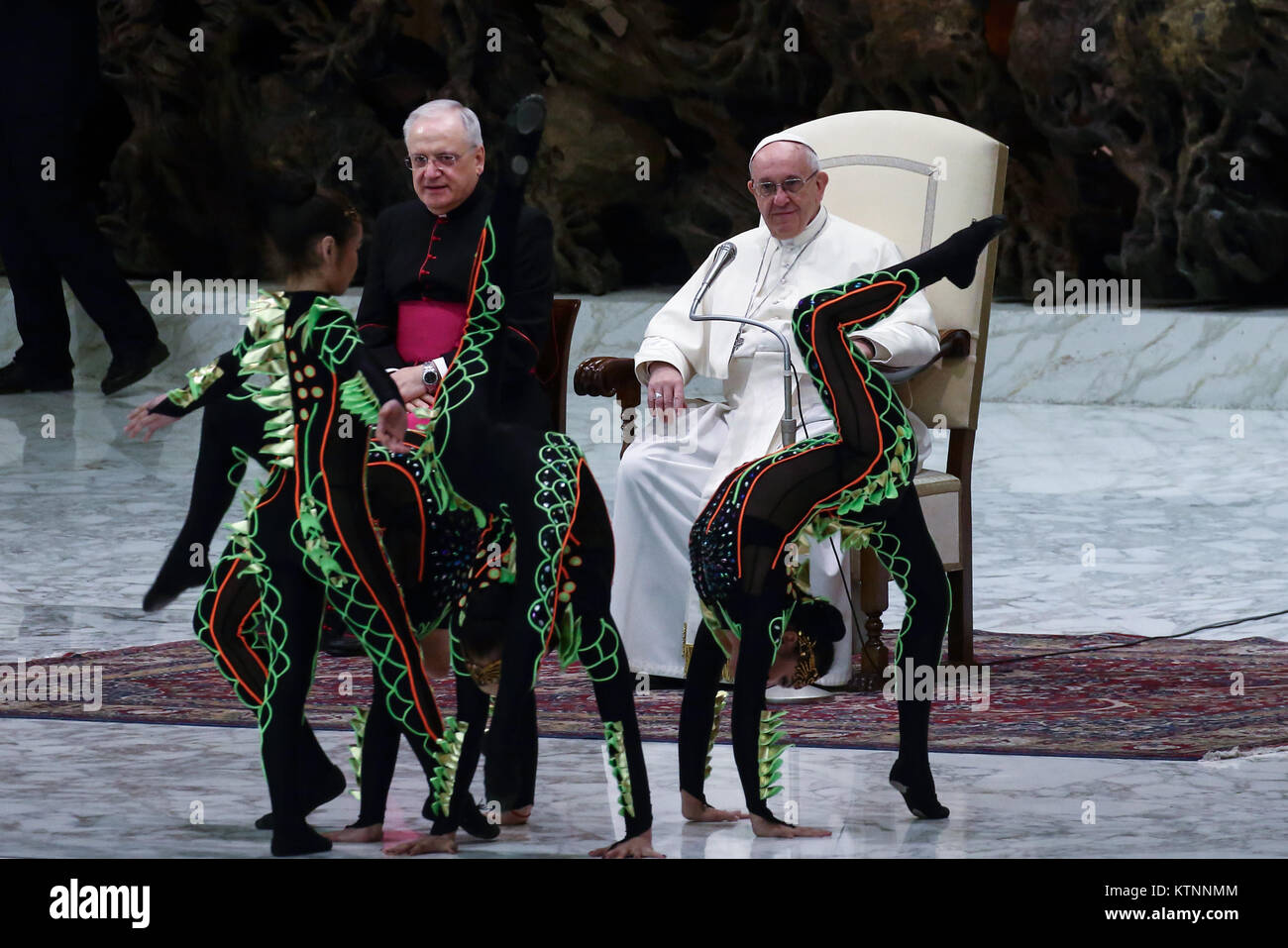 Vatcian City, Vatican. 27th Dec, 2017. POPE FRANCIS general audience in ...