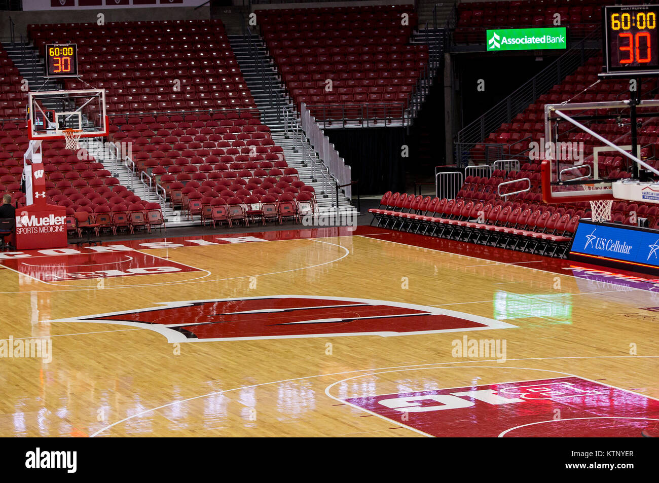 Chicago basketball court hi-res stock photography and images - Alamy