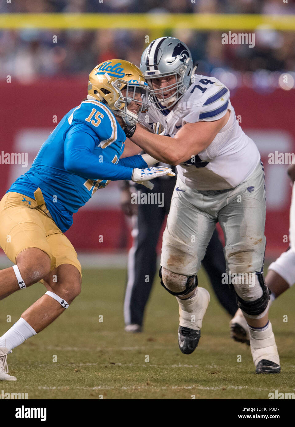 Phoenix, AZ, USA. 26th Dec, 2017. UCLA defensive lineman (15) Jaelen ...