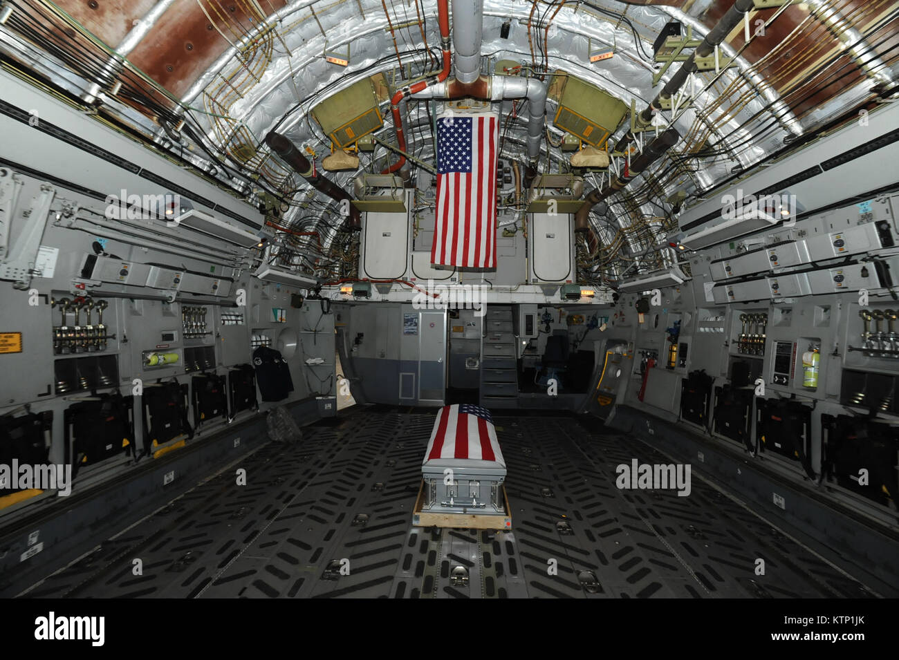 STEWART AIR NATIONAL GUARD BASE, NEWBURGH, NY - The casket containing ...