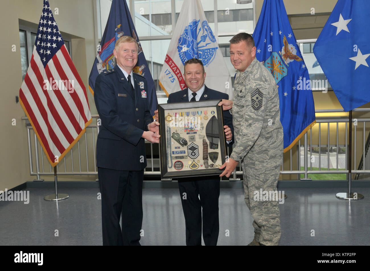 Retired air force senior sgt hi-res stock photography and images - Alamy