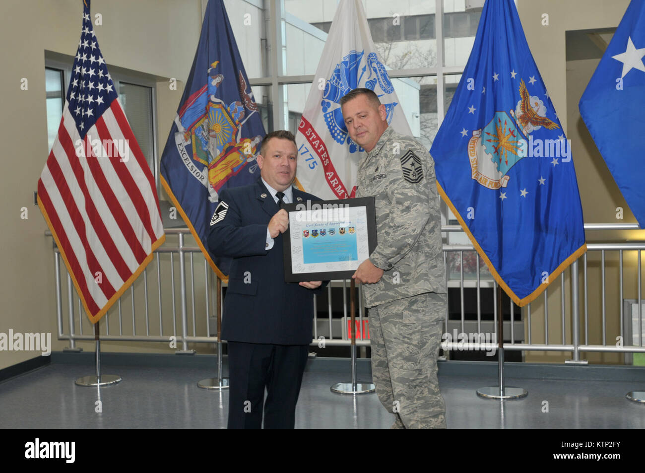 Retired air force senior sgt hi-res stock photography and images - Alamy