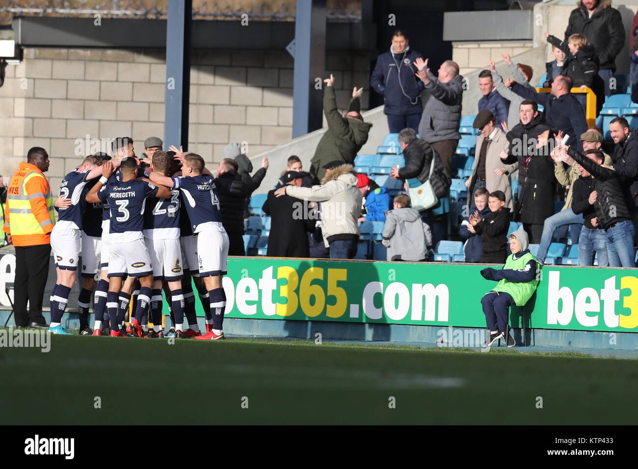 Millwall the den celebrate hi-res stock photography and images - Alamy