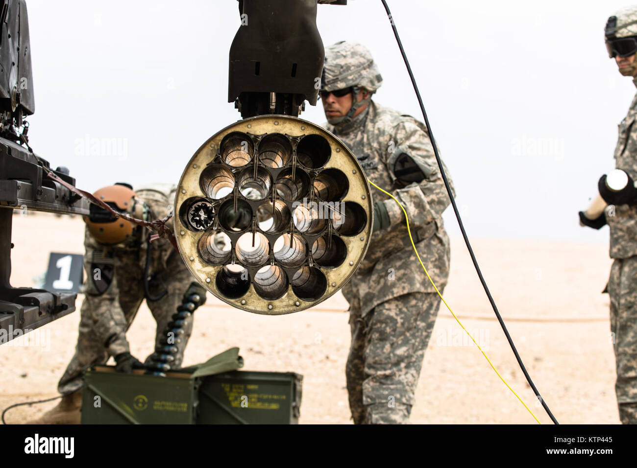 2 75 inch rockets hi-res stock photography and images - Alamy