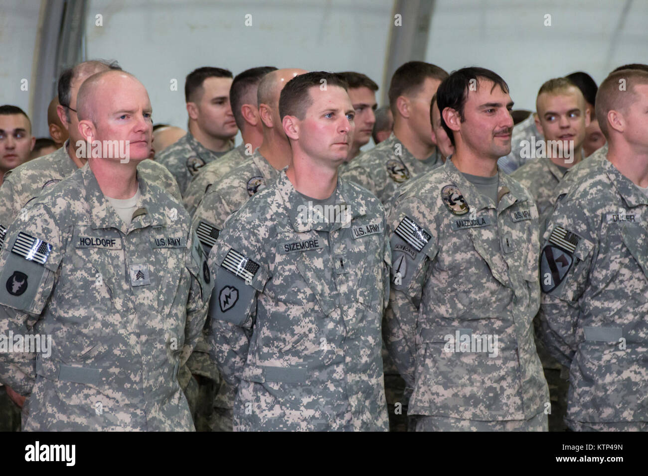 Soldiers from the 1st Battalion, 189th General Support Aviation ...