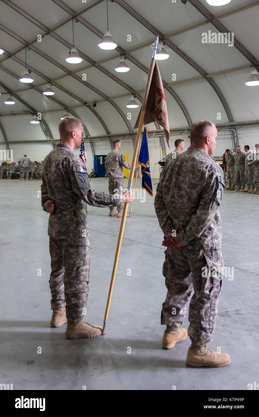 Soldiers from the 1st Battalion, 189th General Support Aviation ...