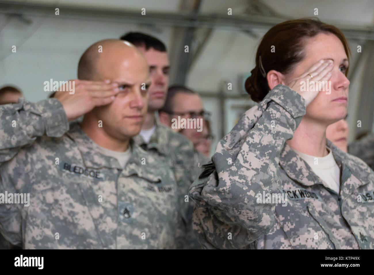 Soldiers from the 1st Battalion, 189th General Support Aviation ...