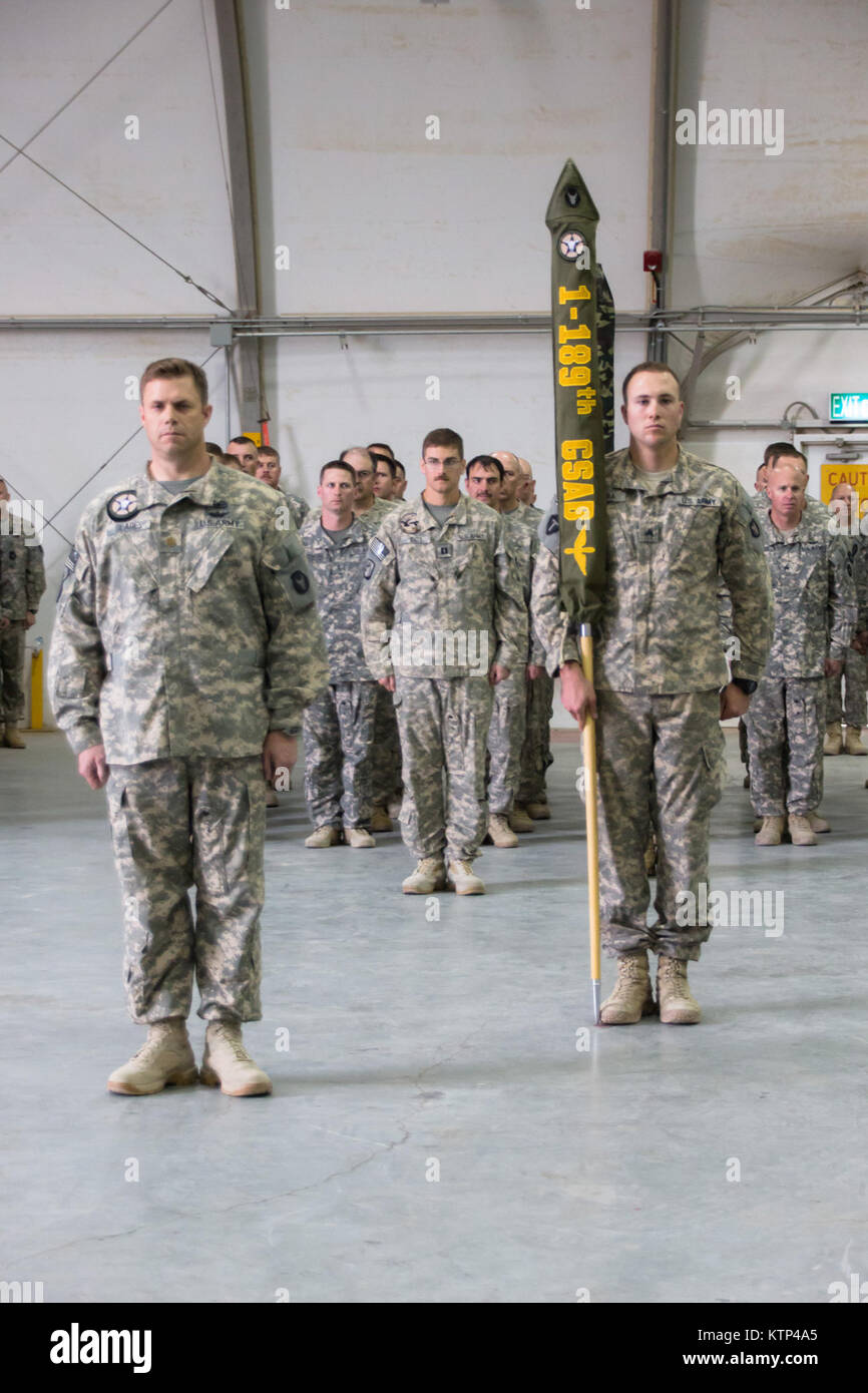 Soldiers from the 1st Battalion, 189th General Support Aviation ...