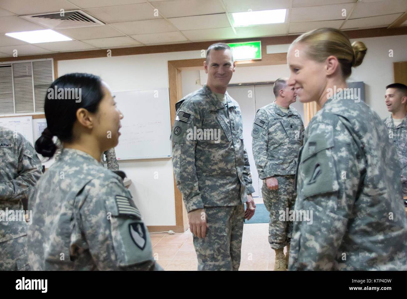 U.S. Army National Guard personnel daily duties and life. Working ...
