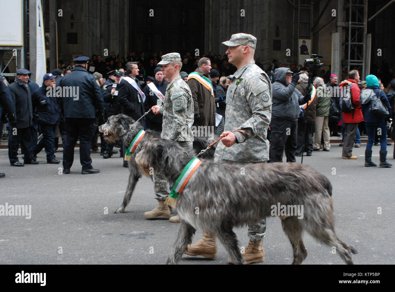 National guard parade Stock Photo - Alamy