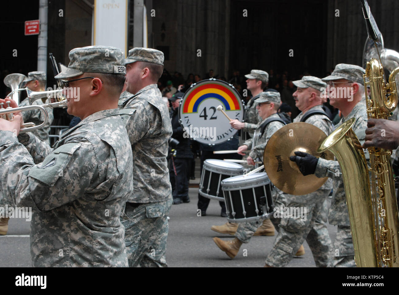 National guard parade Stock Photo - Alamy
