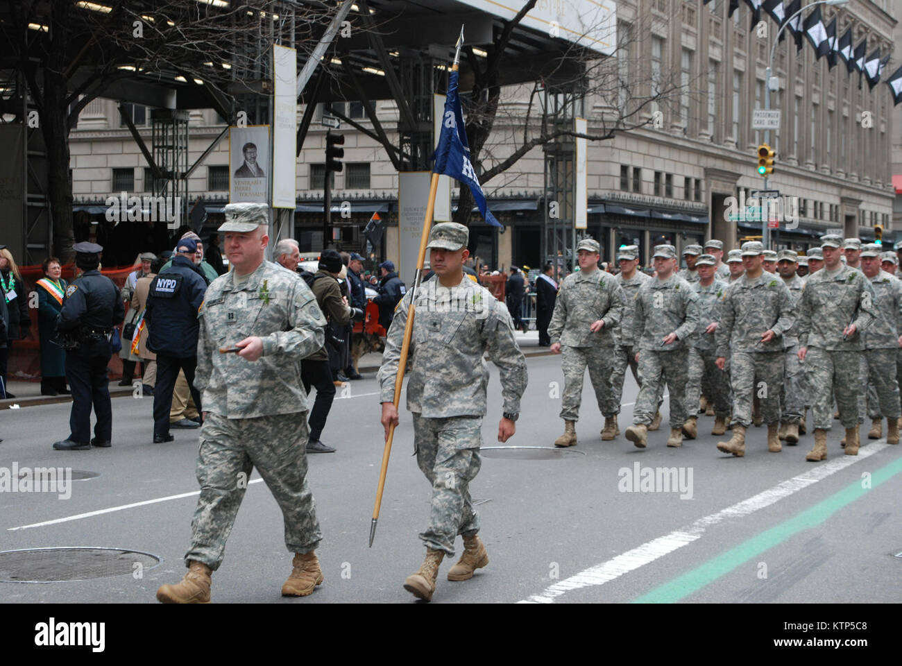 NEW YORK-- Soldiers of the New York Army National Guard's 1st Battalion ...