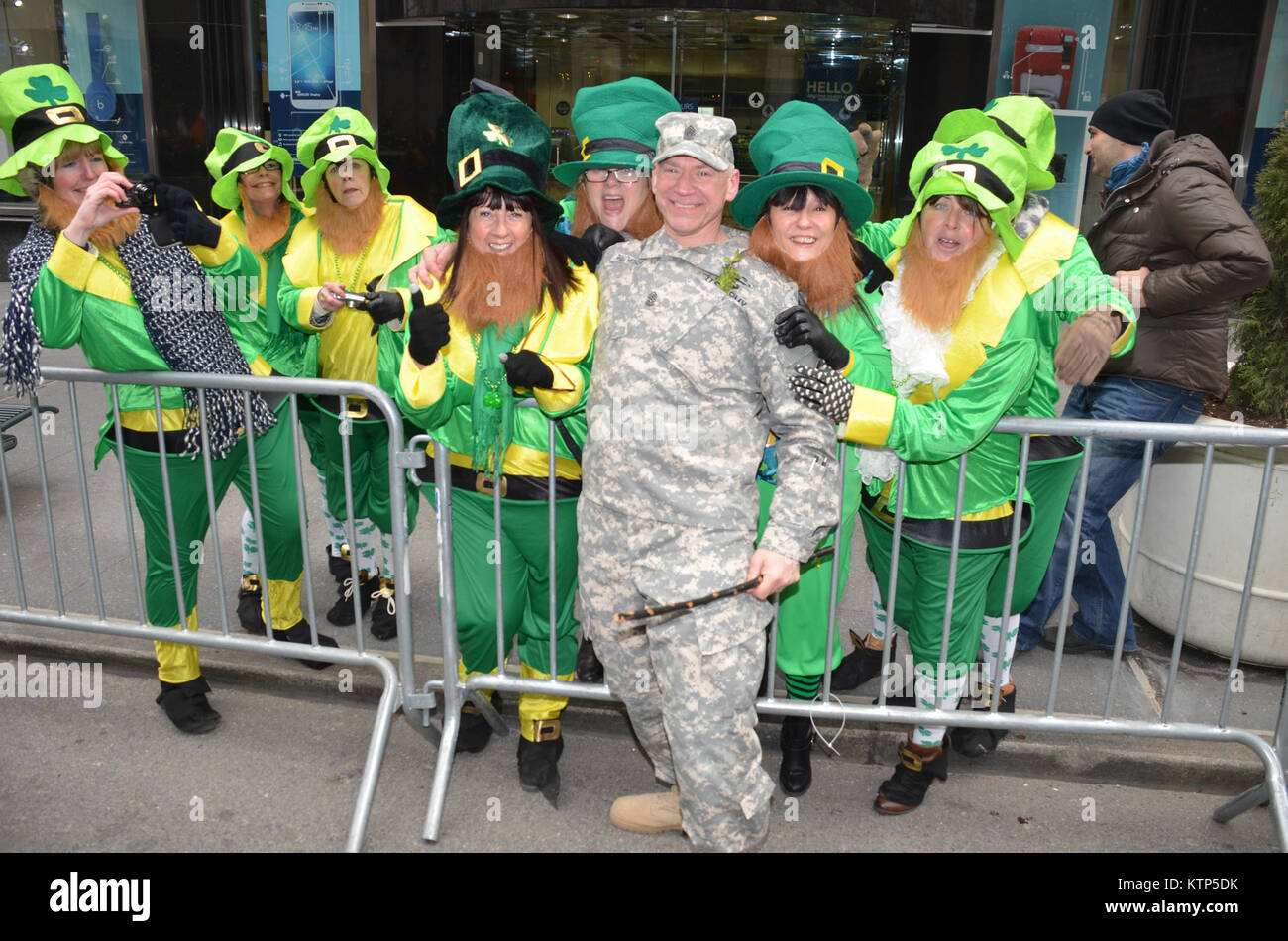 163rd infantry division hi-res stock photography and images - Alamy