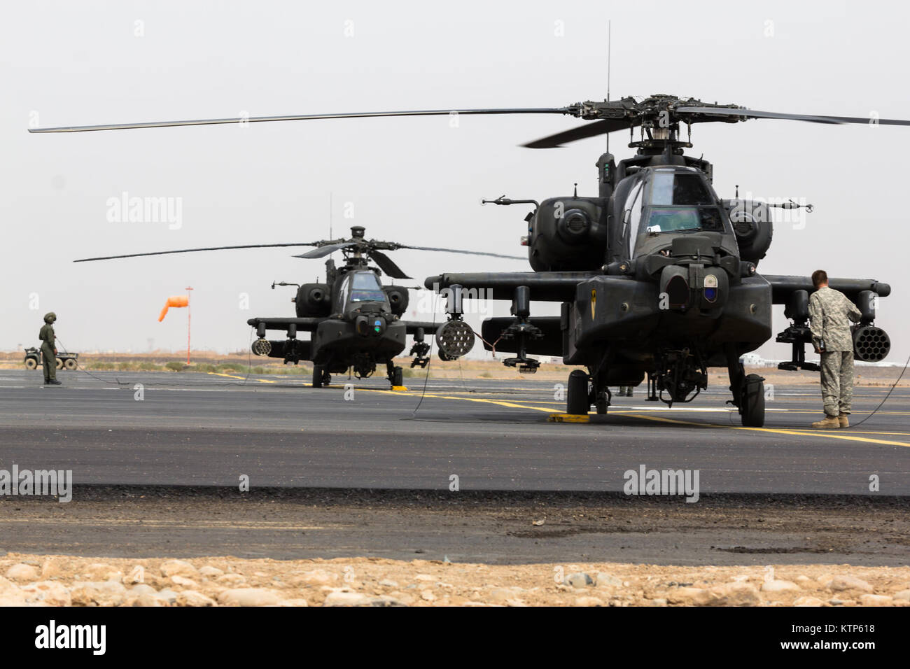 Royal Saudi Land Forces (RSLF) personnel from 1st Battalion, 3rd ...