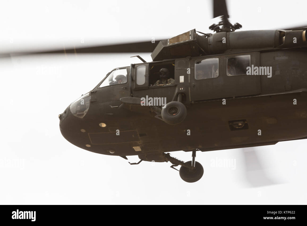 A U.S. Army UH-60 Black Hawk from Company A, 3rd Battalion, 238th ...