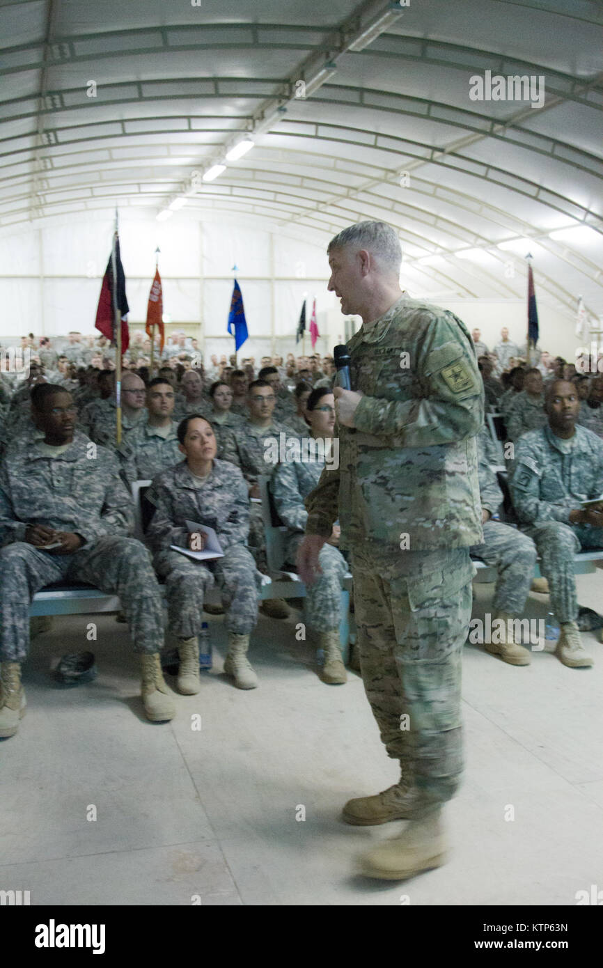 Command Sgt. Major Raymond F. Chandler III, the Sergeant Major of the ...