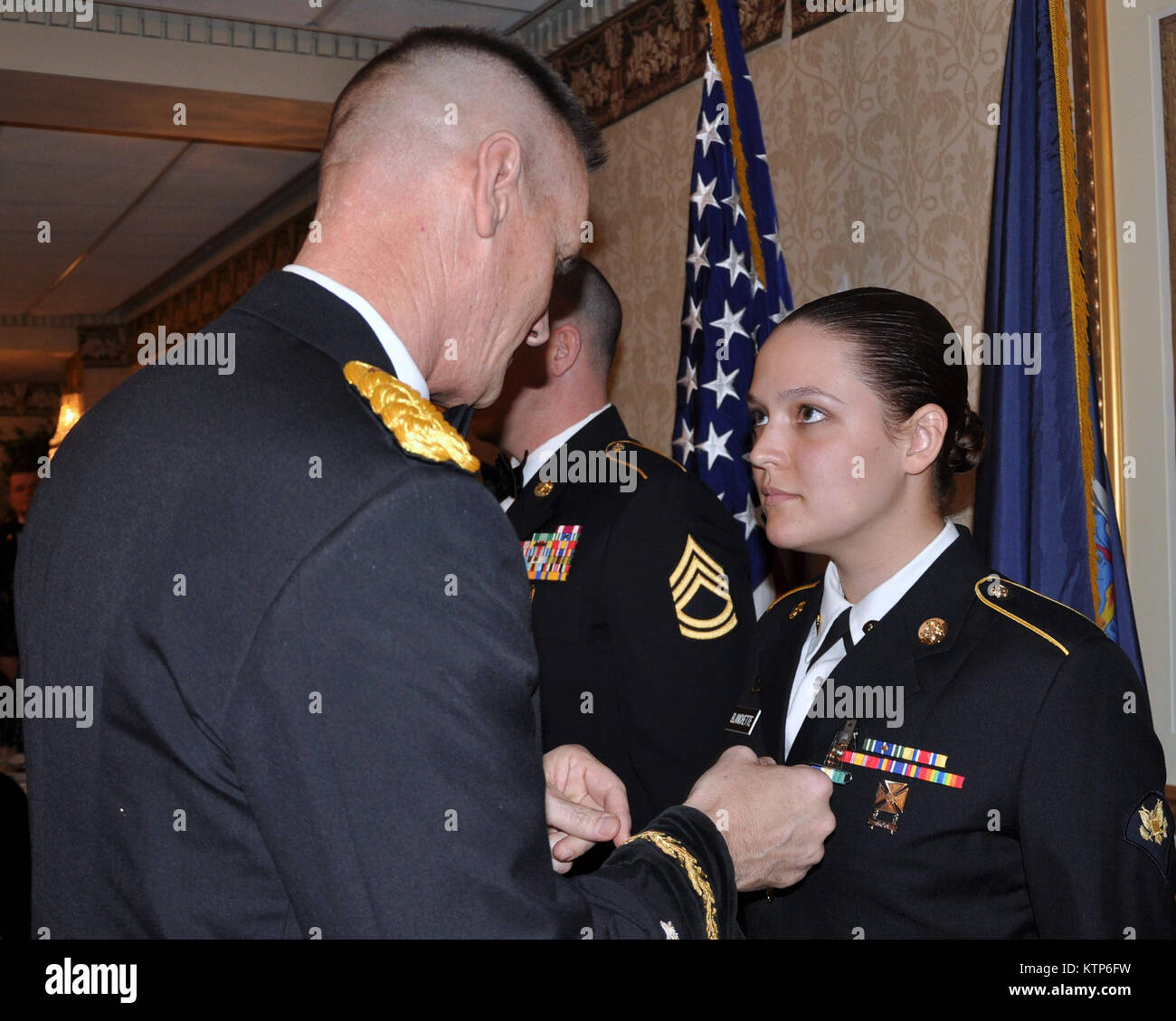 U.S. Army National Guard personnel daily duties and life. Working ...