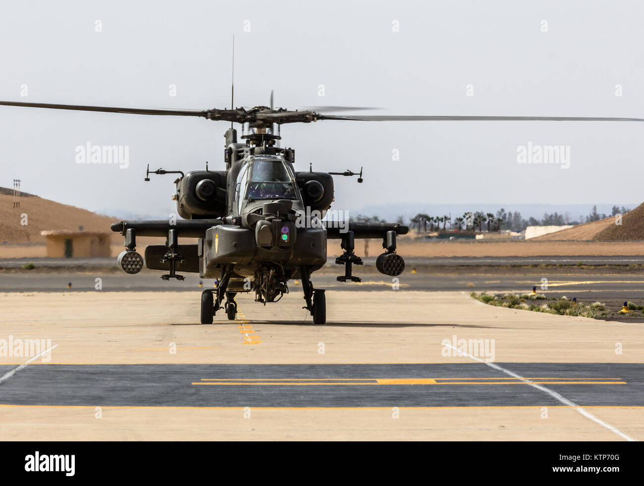 Blackhawk helicopters saudi hi-res stock photography and images - Alamy