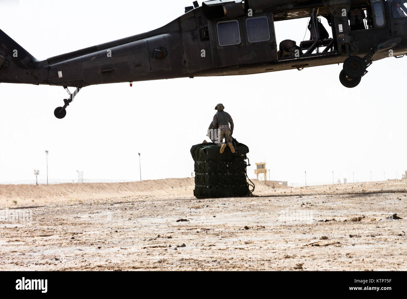 Aviation personnel from 3rd Battalion, 238th General Support Aviation ...