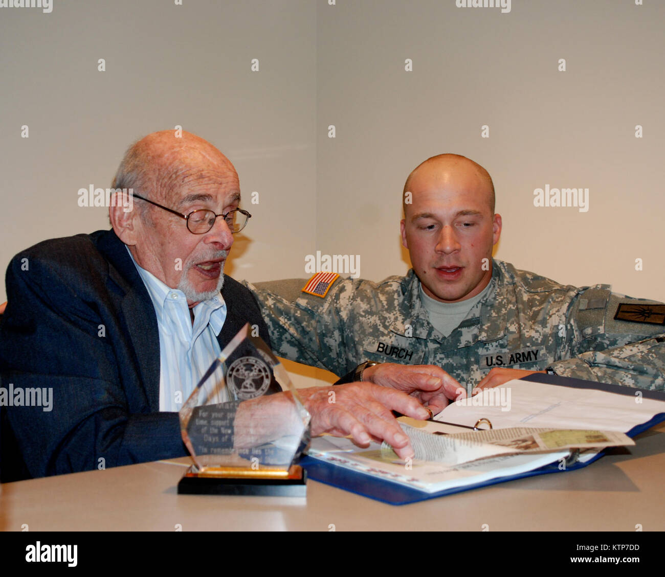 New zealand israel conflict hi-res stock photography and images - Alamy