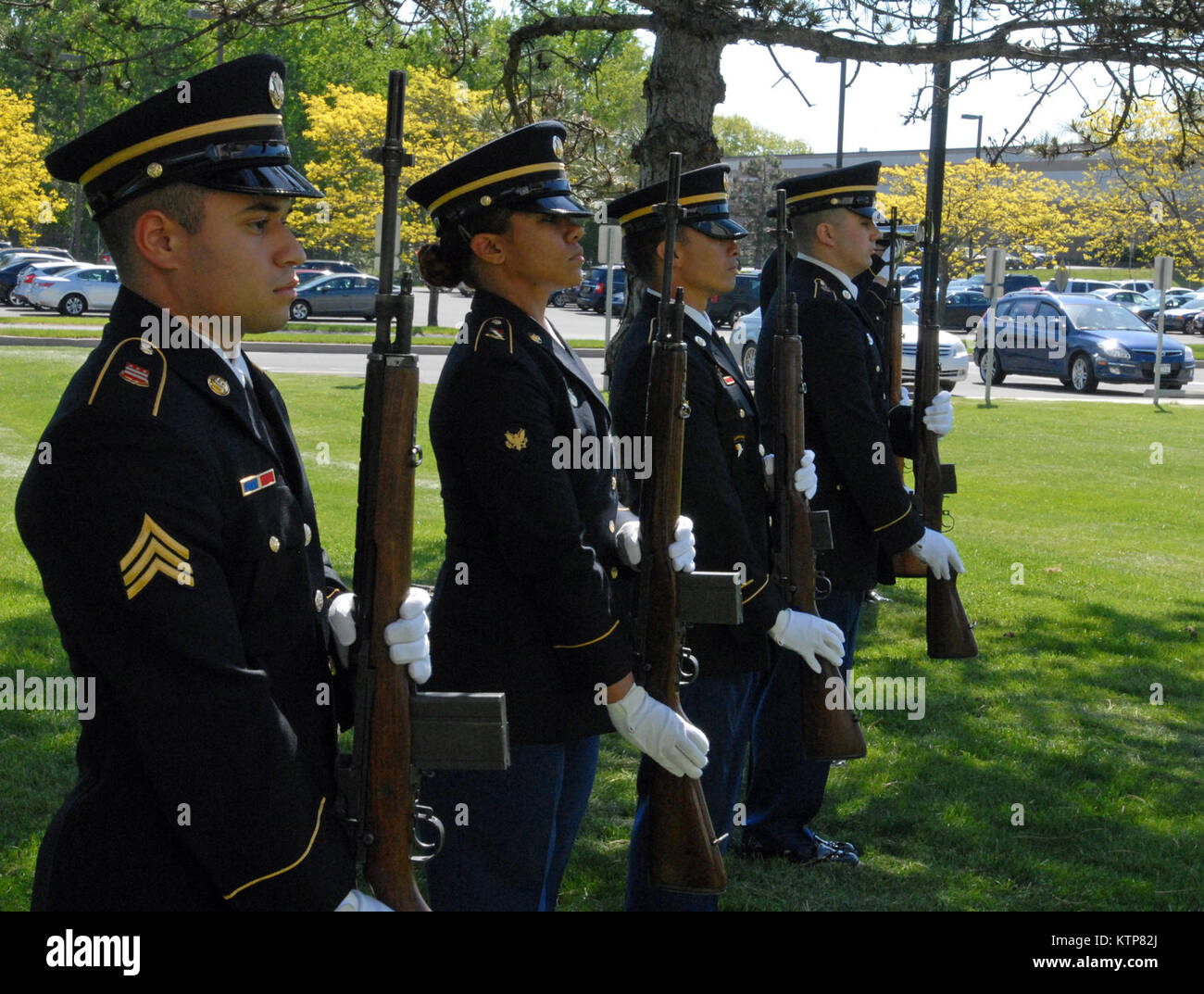 LATHAM, N.Y. -- New York Army National Guard Soldiers Sgt. Danny Pena ...