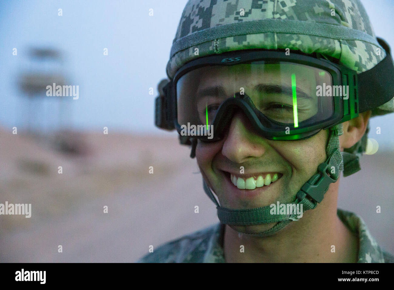 Soldiers from the 642nd Aviation Support Battalion train with aviators ...