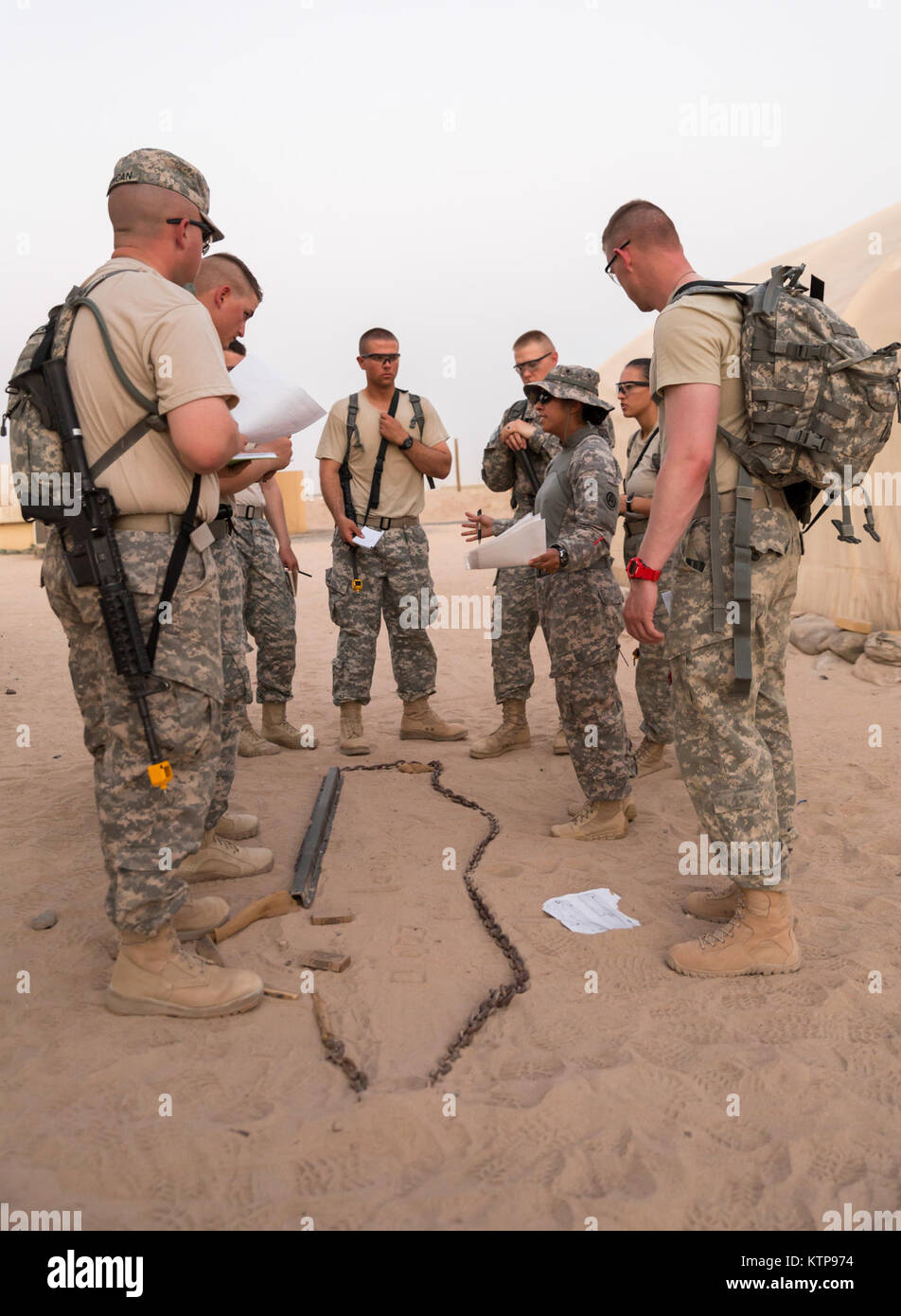Soldiers from U.S. Army Central Command Warrior Leadership Course ...