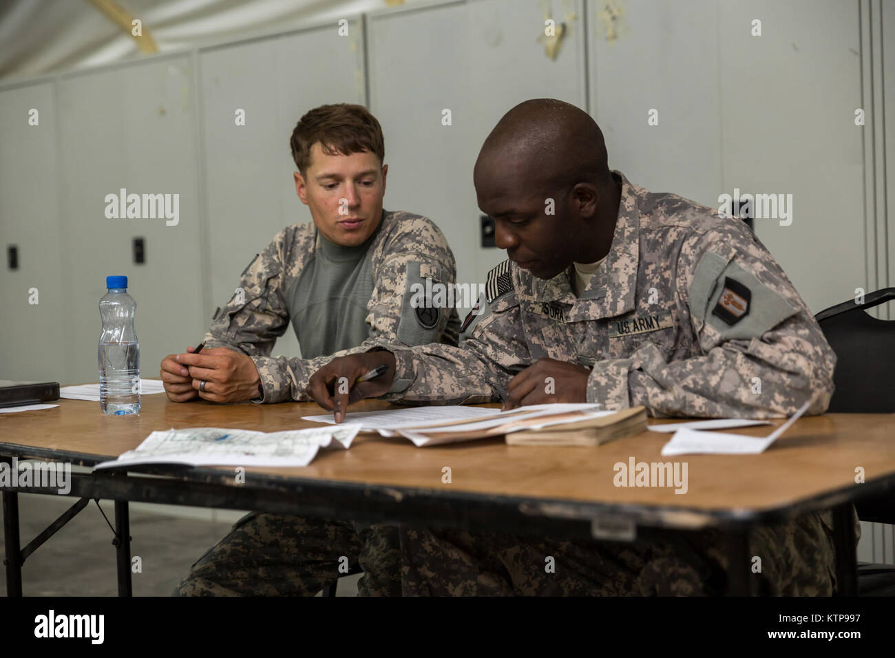 Soldiers from U.S. Army Central Command Warrior Leadership Course ...