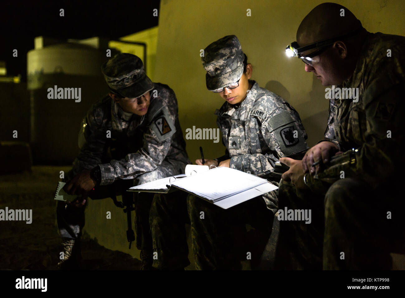 Soldiers from U.S. Army Central Command Warrior Leadership Course ...