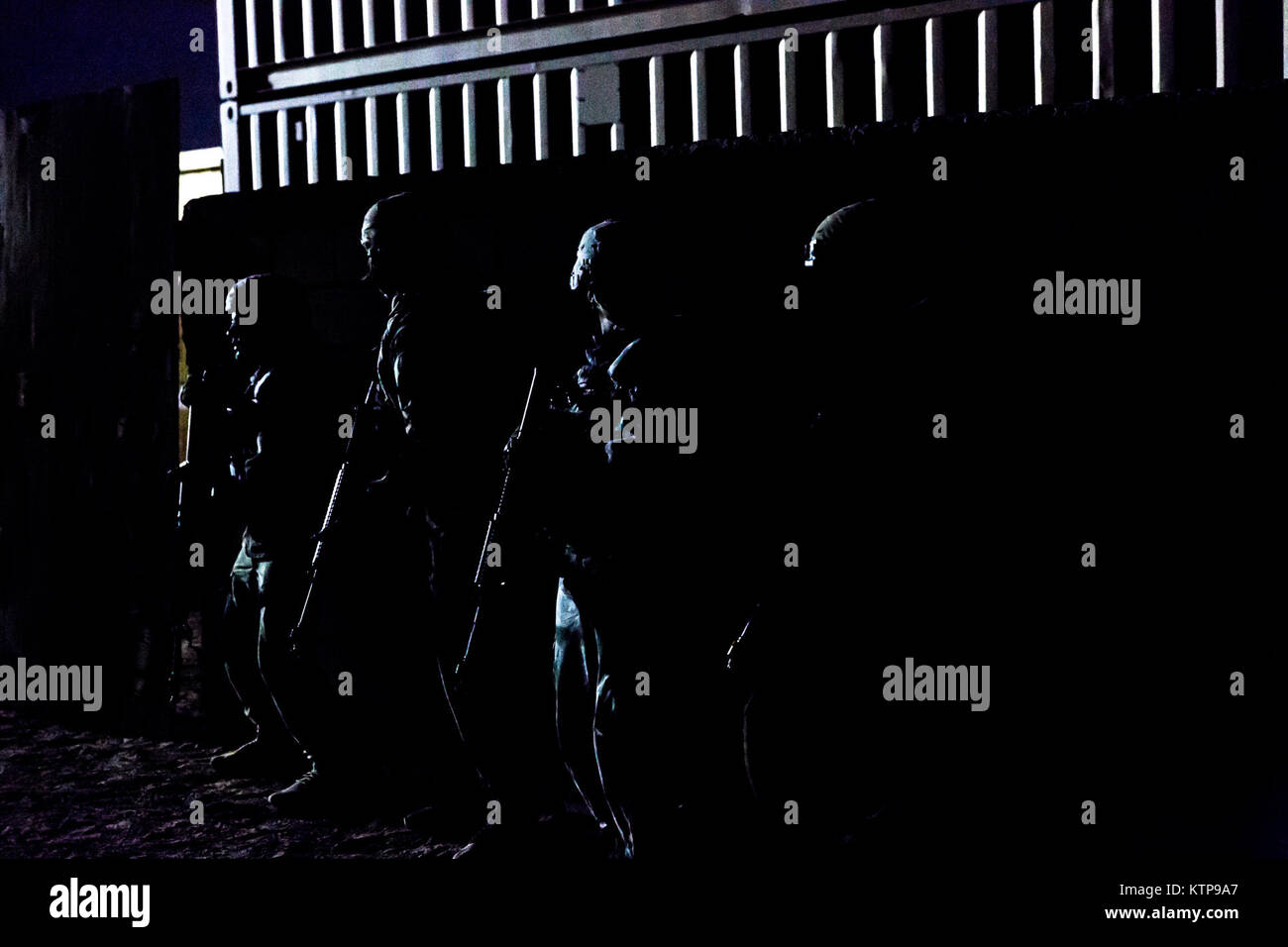 Soldiers from U.S. Army Central Command Warrior Leadership Course ...