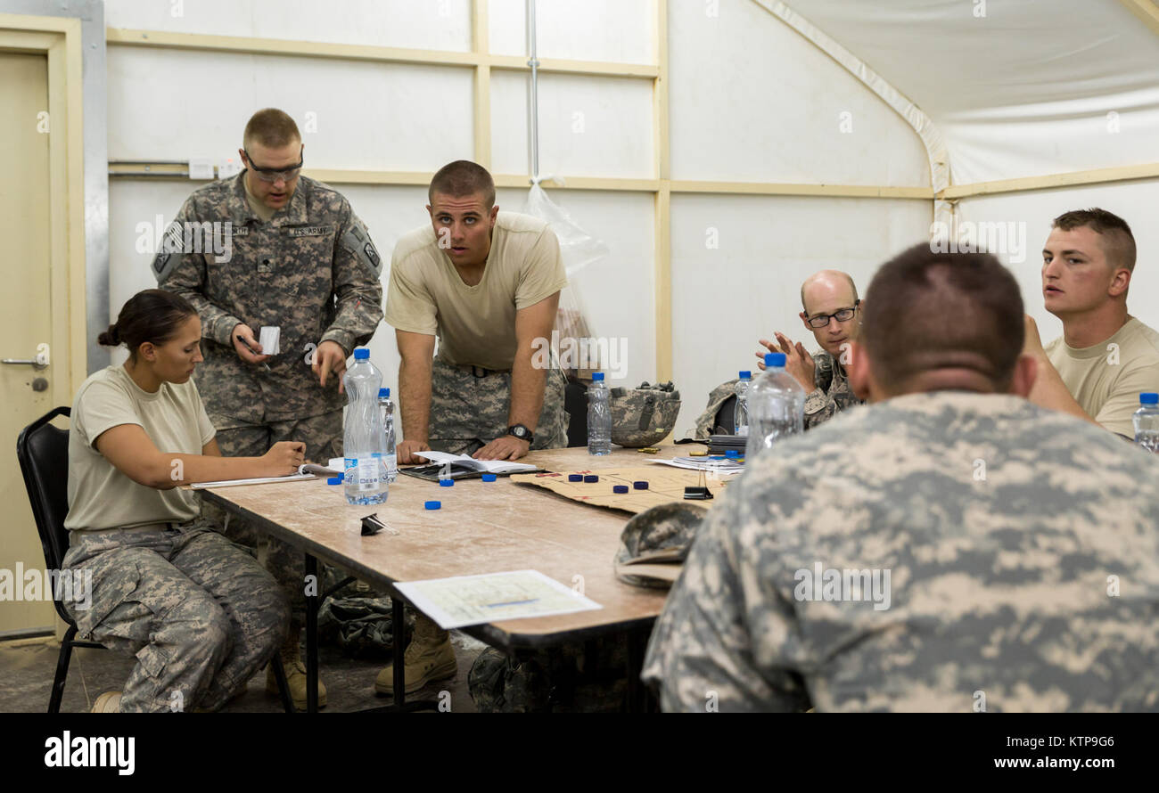 Soldiers from U.S. Army Central Command Warrior Leadership Course ...