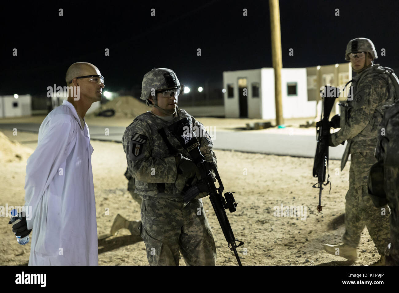 Soldiers from U.S. Army Central Command Warrior Leadership Course ...