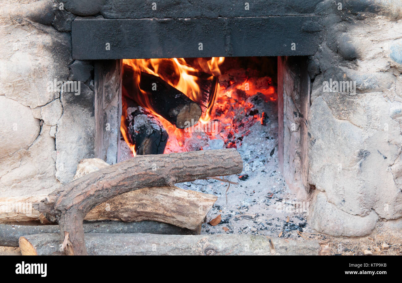 Korean traditional fireplace for heating and cooking Stock Photo - Alamy