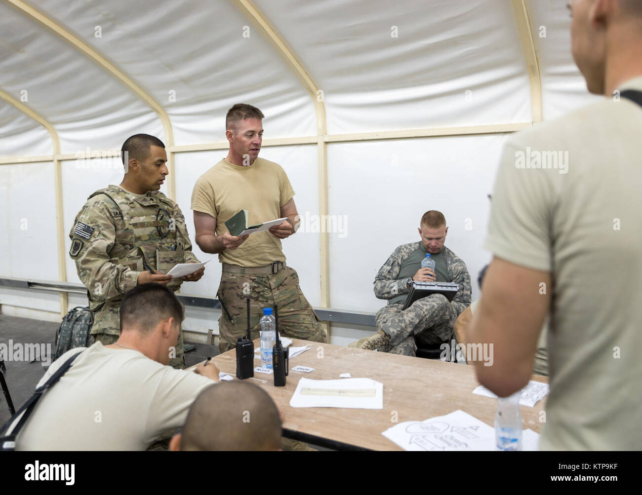 Soldiers from U.S. Army Central Command Warrior Leadership Course ...