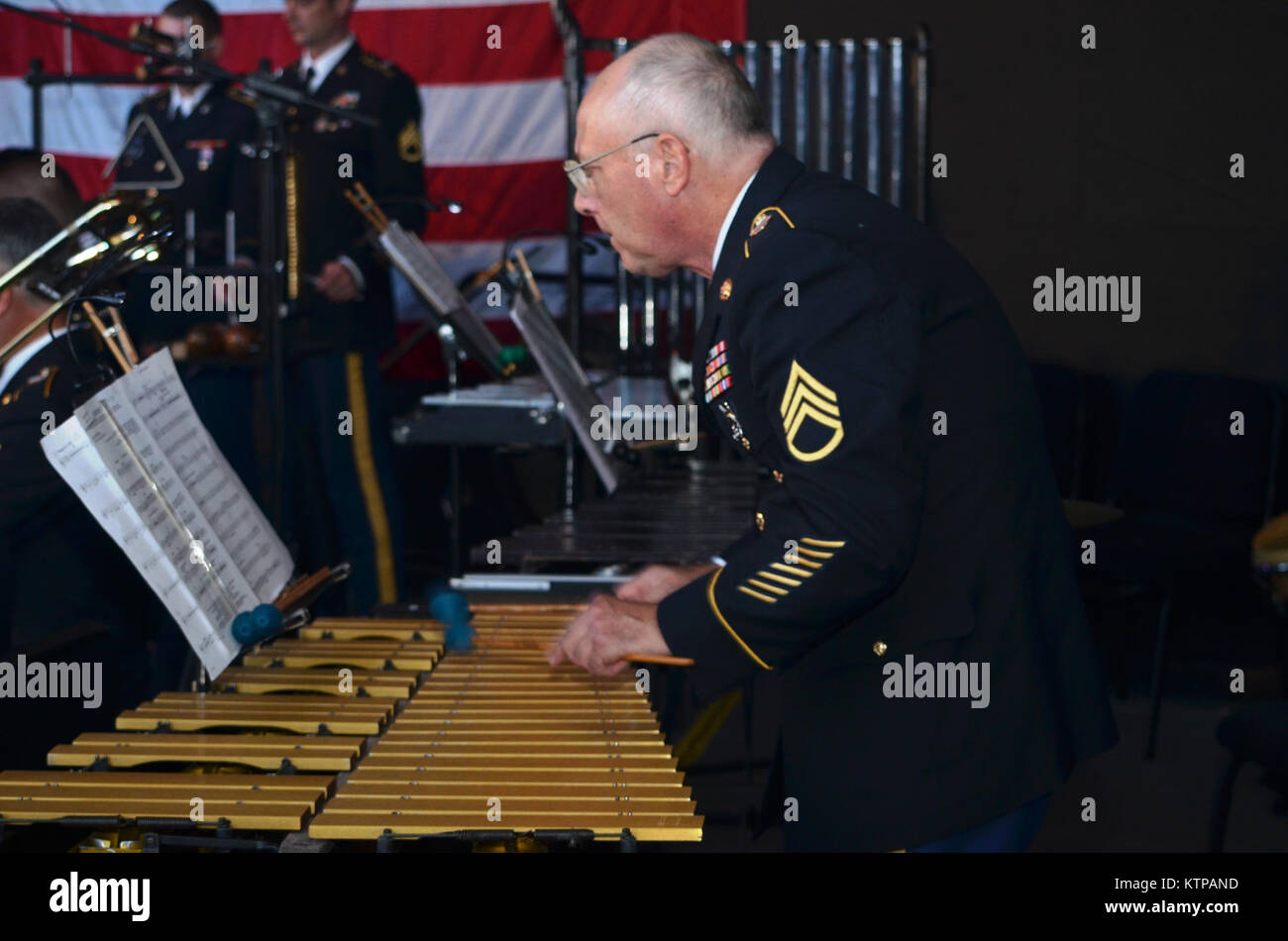 EAST MEADOW, N.Y. - The New York Army National Guard's 42nd Infantry ...