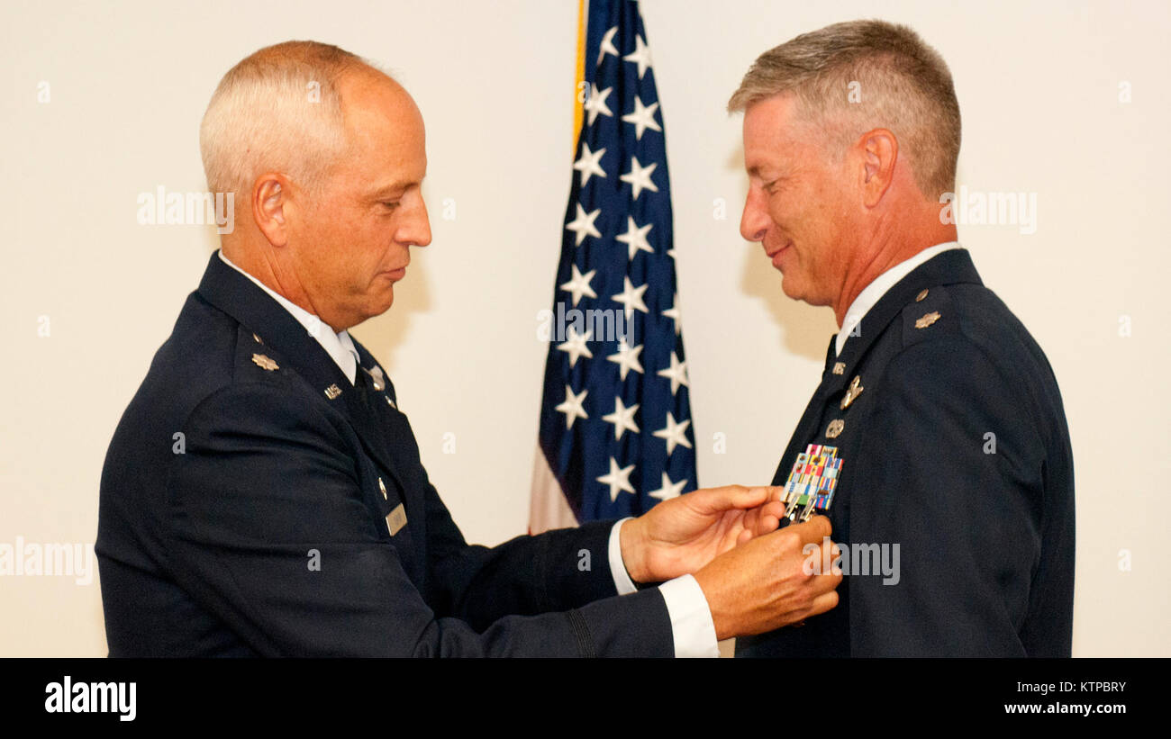New York Air National Guard Lt. Col. Christopher Niles, a Sherrill ...