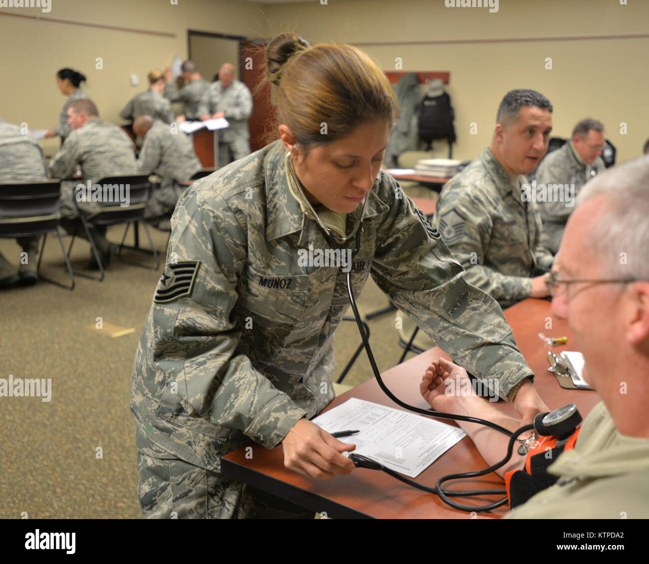 Prescreened hi-res stock photography and images - Alamy