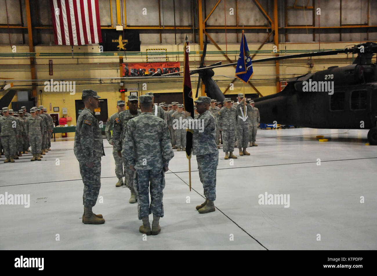 U.S. Army National Guard personnel daily duties and life. Working ...
