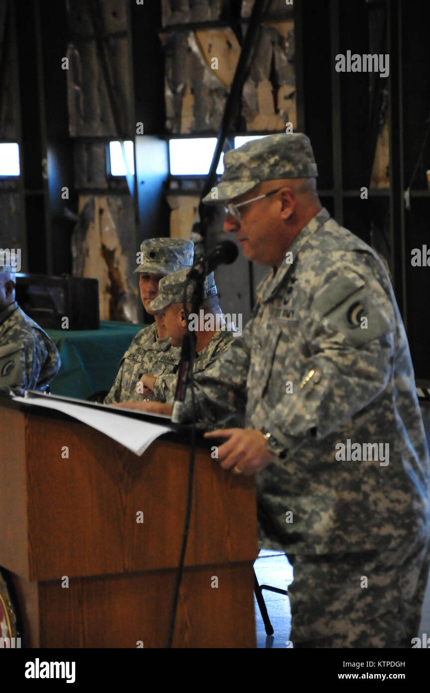 U.S. Army National Guard personnel daily duties and life. Working ...